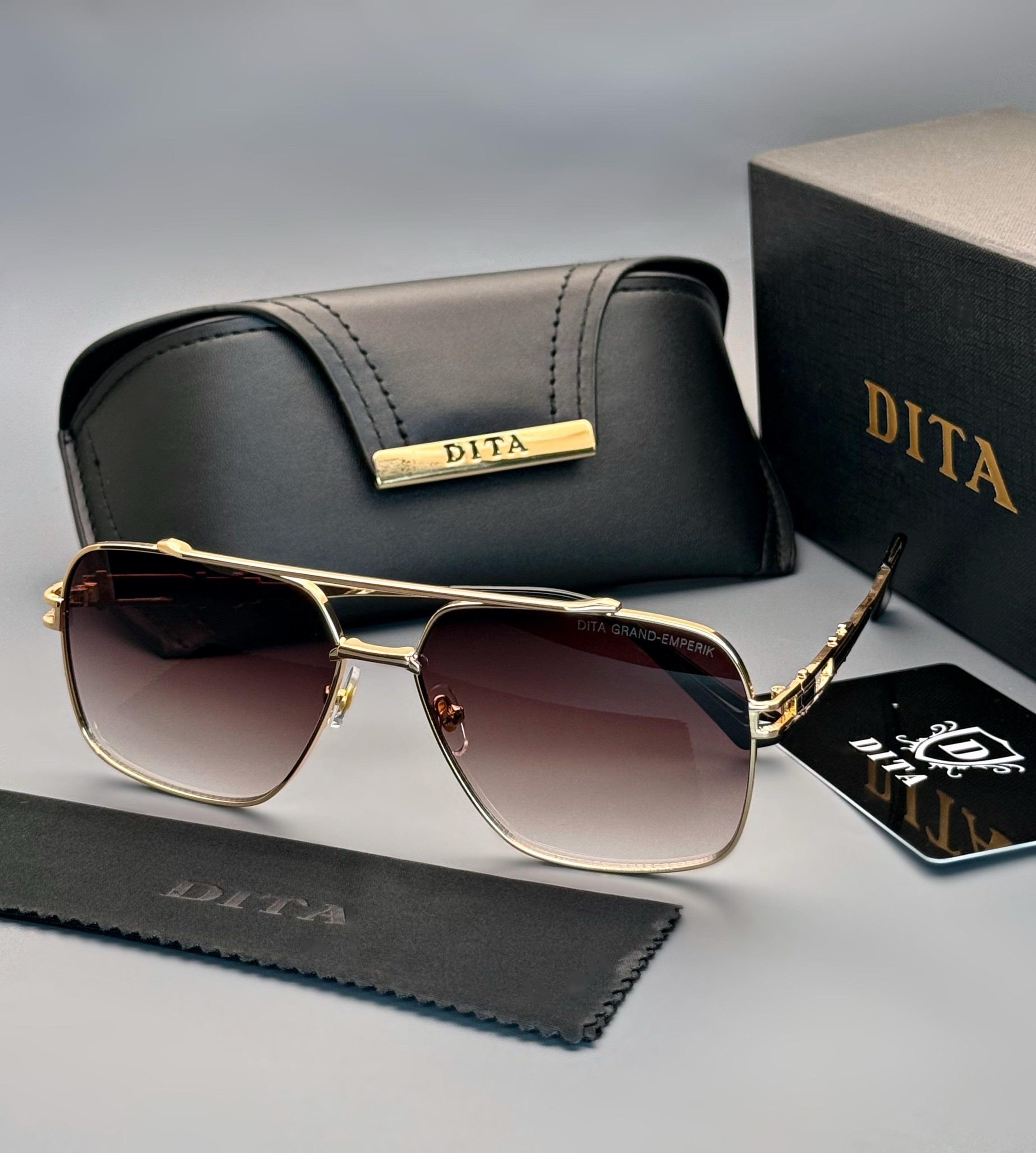 Ditaa - HouseoftheBrands