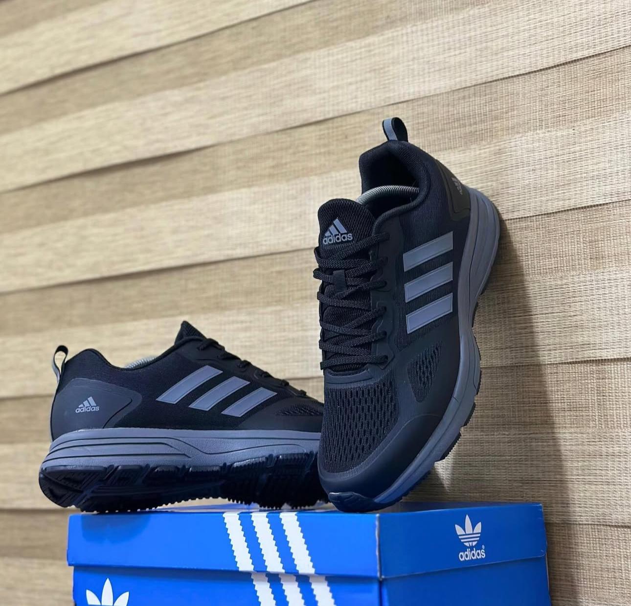 ADIDASS CLOUD CNC - HouseoftheBrands